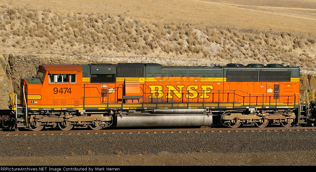 BNSF 9474